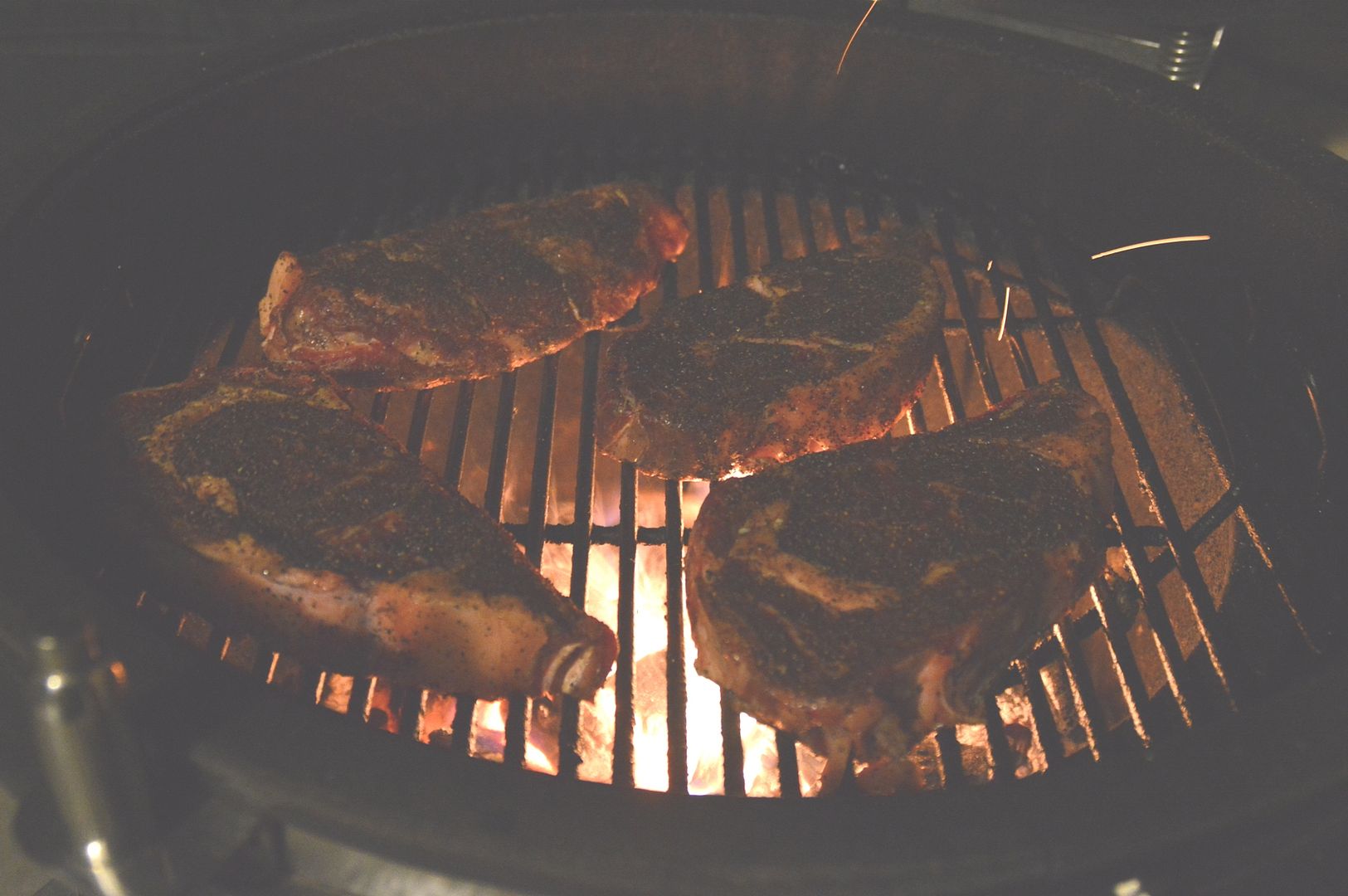 It's All About the Crust: Fire Grilled USDA Prime Ribeye Steaks | THE ...